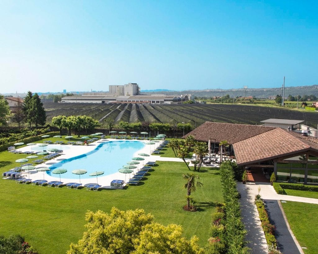 8 N Villa Quaranta Tommasi Wine Hotel & Spa from 742,- £ - Golf travel ...