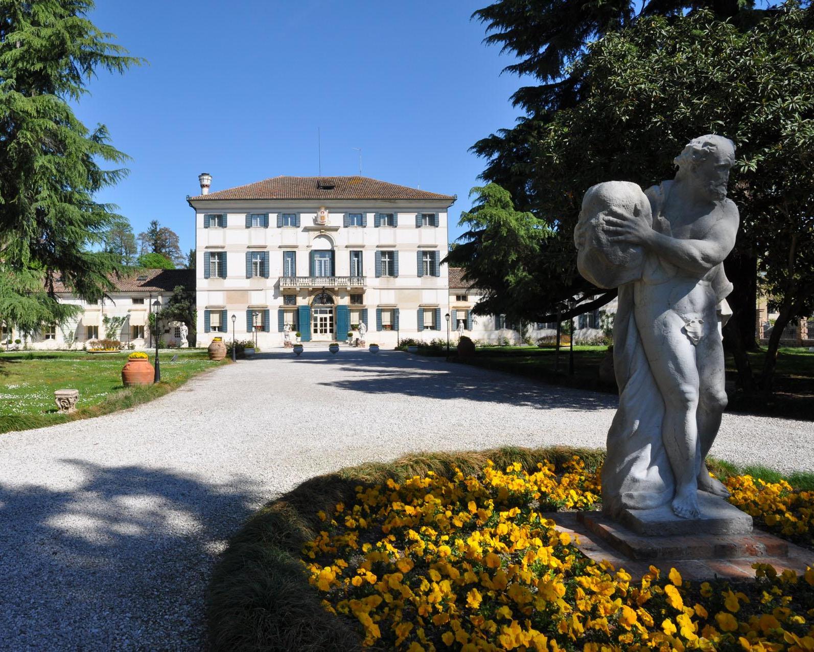 5 N Villa Condulmer/Condulmer/Nave from 505,- € - Golf travel with Golf ...