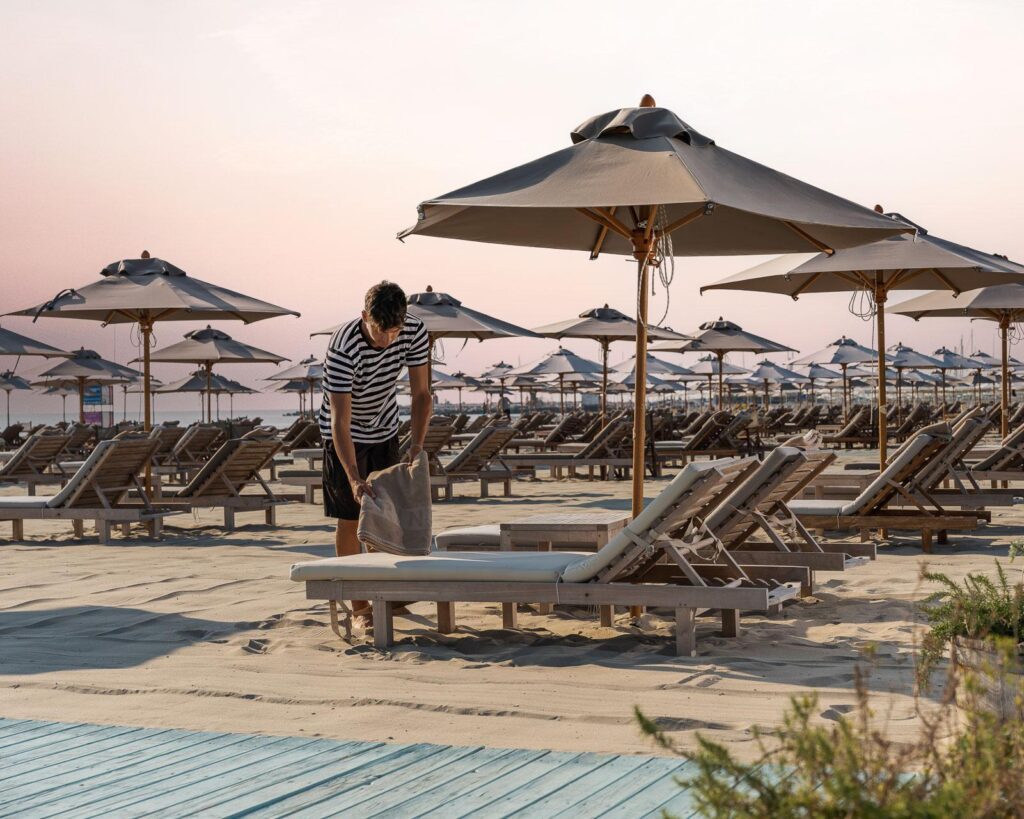 6 N MarePineta Resort ? Casa Madre from 759,- € - Golf travel with Golf ...